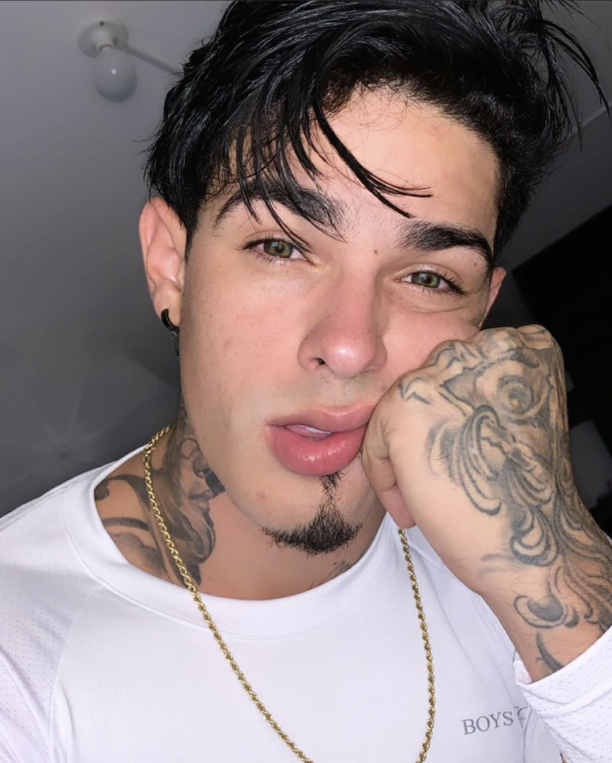Croy Klein Flirt4free Latino Hunk