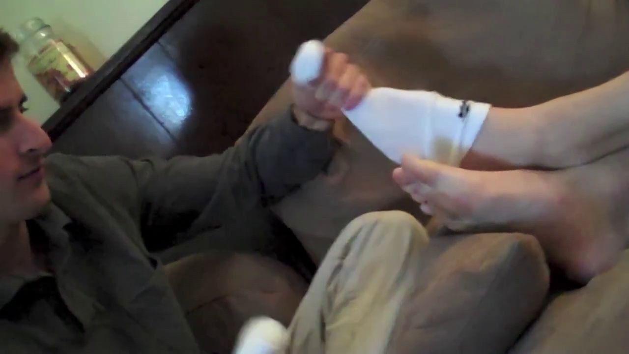 Xander Beckett 2 Men Play With Each Others Feet Including Tickling Smelling And Massaging